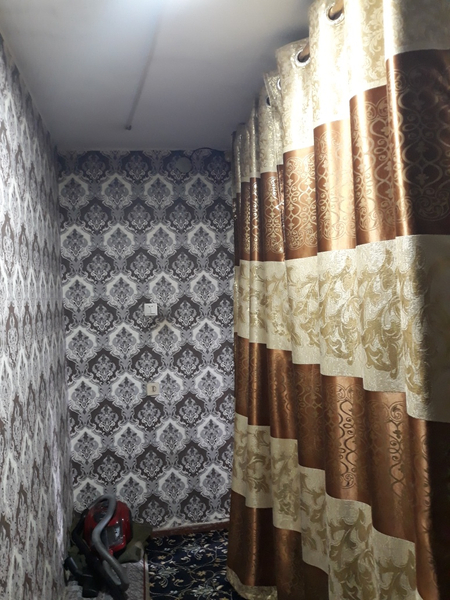 2 xonali 3 etaj Valytkada yolni boyida 25000&