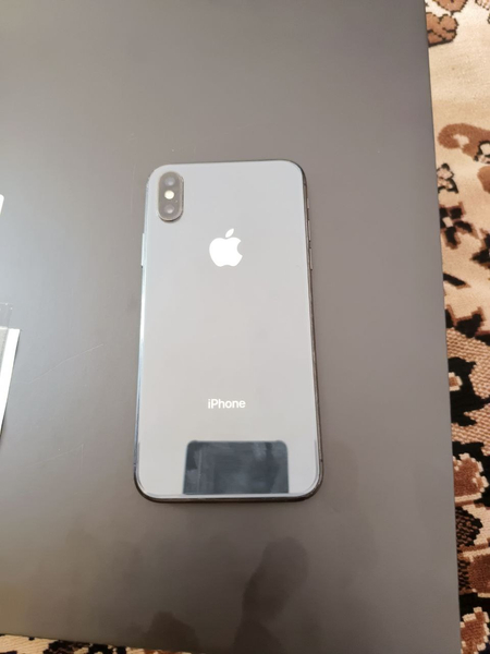 Продам  iPhone x