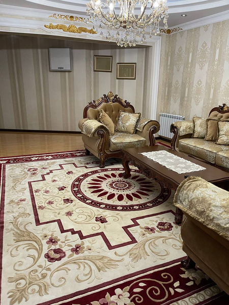 Яккасарайский район, улица Бобура 3× квартира