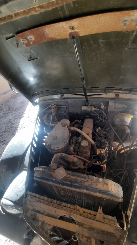 Gaz 69 uvaz sotiladi Metan qoyilgan
