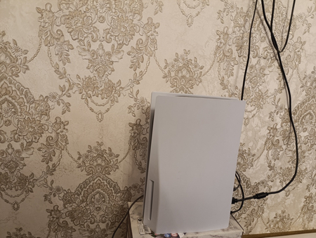 Playstation 5 ideal holatda uyda ishlatilgan