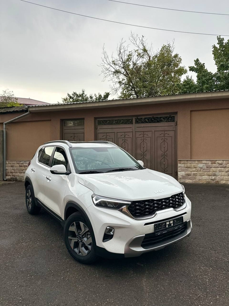 KIA Sonet 3 Prestige 2024