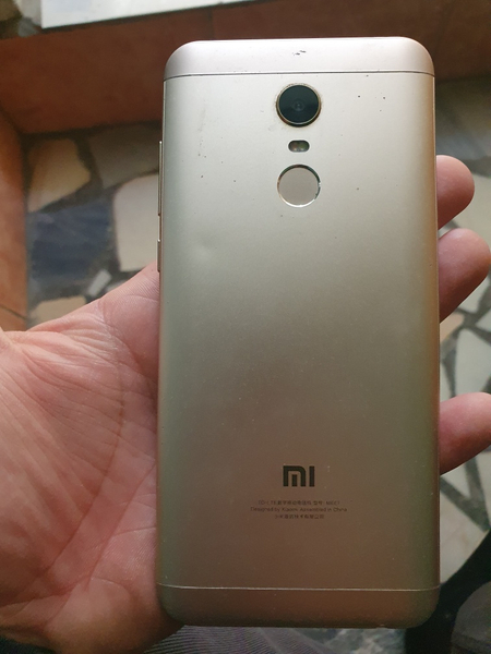 Redmi xiaomi 5 plus