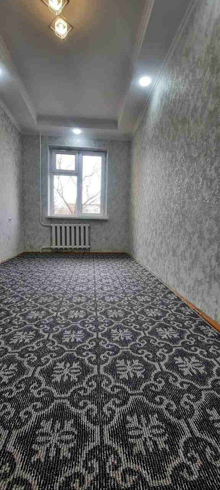 Продажа 2/1/4 на Юнусабад-4, 2 хонали топширилади