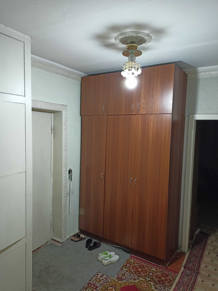 Продаётся 3х комнатная квартира на Чиланзарском районе, Домбрабад