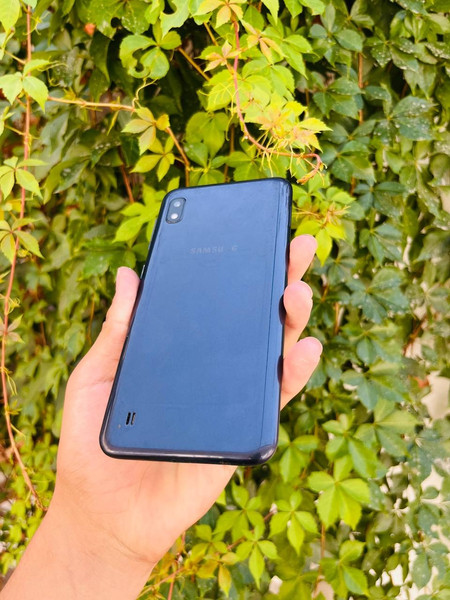 Samsung A10 sotiladi