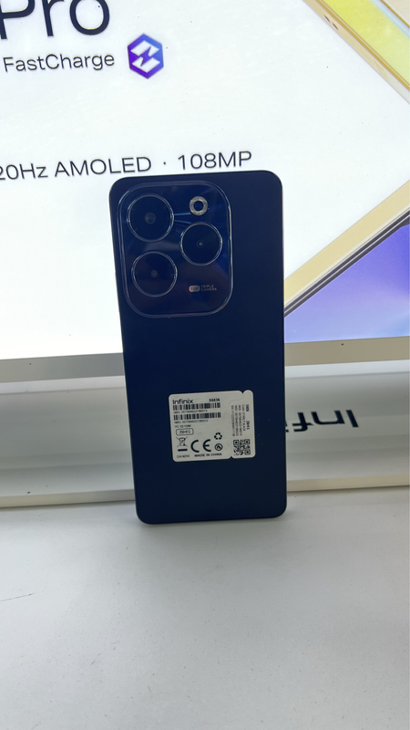 Infinix HOT 40 8/128