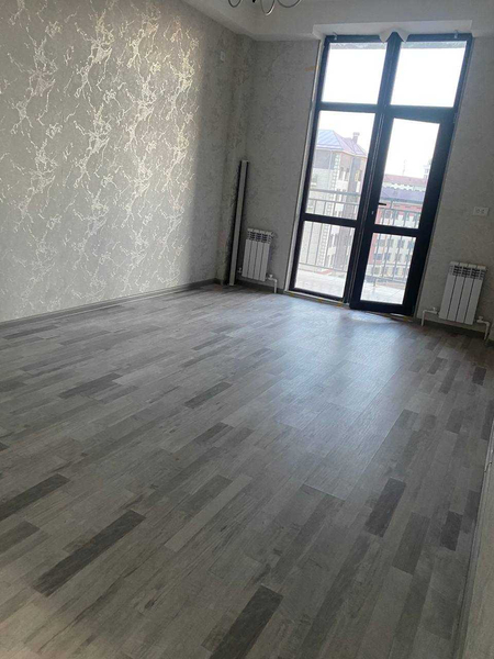Navoi arenda bez makler Yangi bozor Narpay yoli Yangi hayoti domi Yang