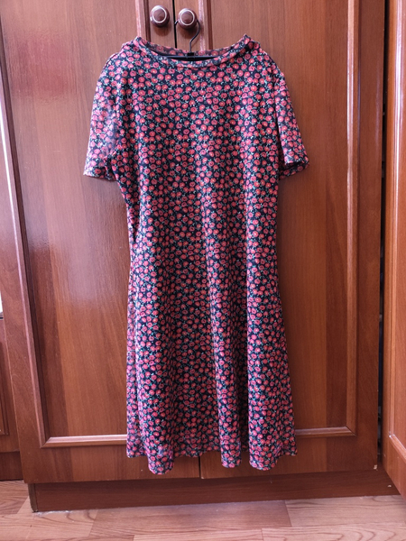 Платья разные размеры S-M-L-XL LC WAIKIKI