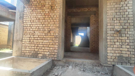 Срочно продается коробка дом, Юнусабадский район (Амер.пос-во)
