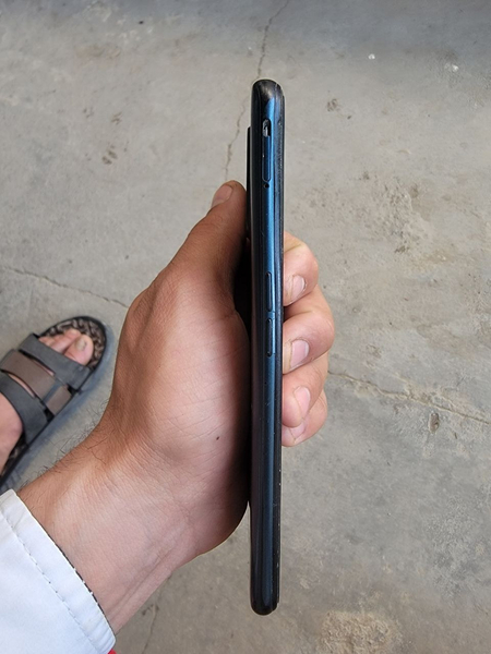 Telefon sotiladi xiaomi realmi c31 64/4
