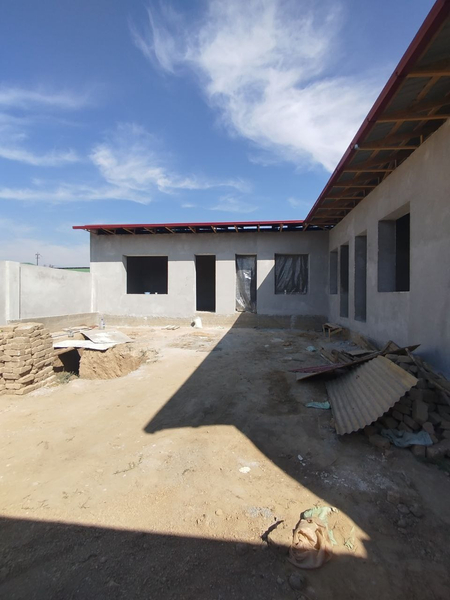 Hovli sotiladi Tashmi opodtidan kirganda