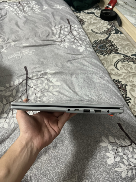 Noutbook  Asus Vivobook