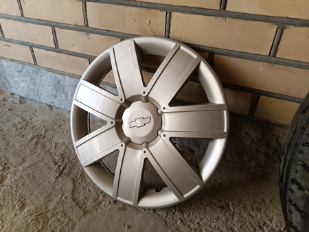 Продам балоны от автомобиля ЖЕНТРА.