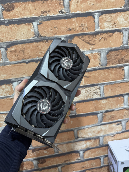 H610/1660s/i3 12100f/1tb nvme/8x2 16gb/600w/