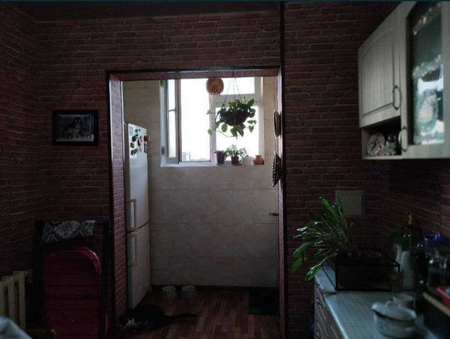 Квартира на Дружба Народов. 2/9/9. Отдельный вход. 65м2. супер район.