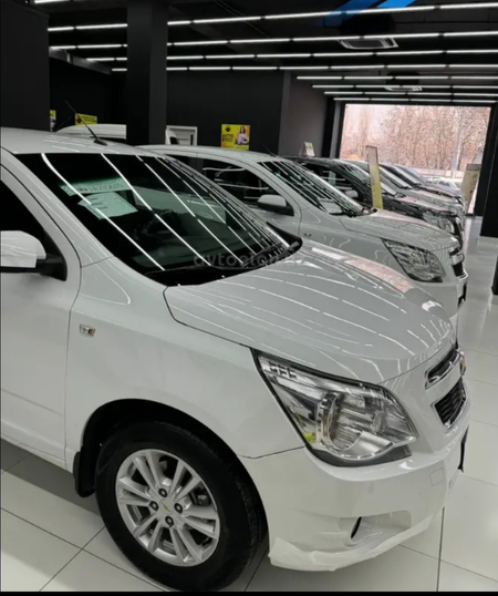 Chevrolet Cobalt 4 pozitsiya