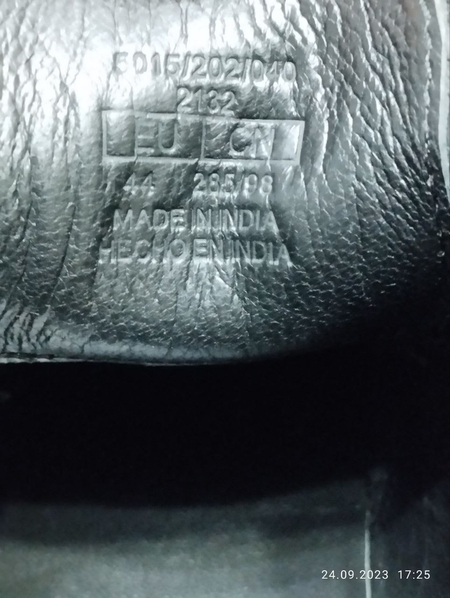 Продаётся коженные ботинки Zara
