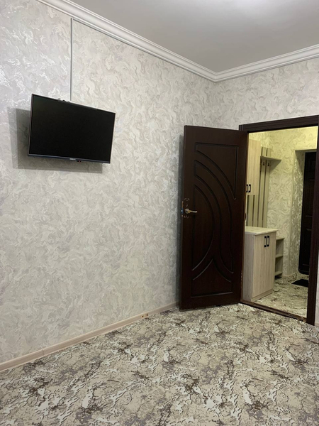 Продаëтся обшежитие Кадишева Слонима 18 кв
