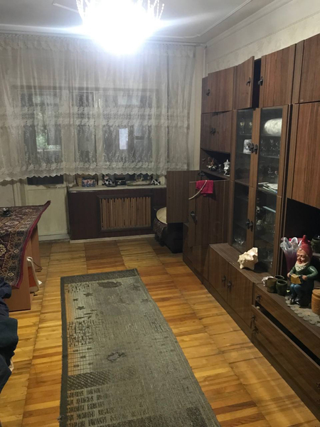 Продам Квартиру  3/2/5  метро Буюк Ипак Йули