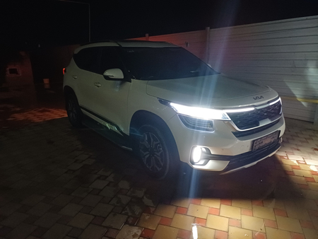 Продаю машыну Kia Seltos