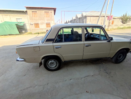 Сотилади Жигули 011