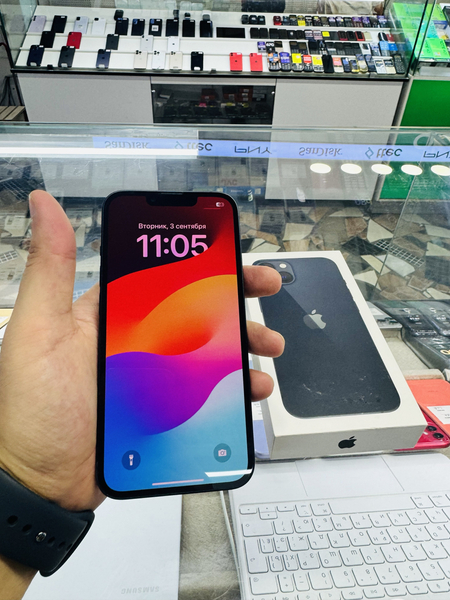 iPhone 13  128 gb black 98%
