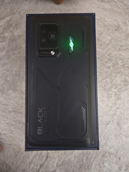 Black Shark 5 pro 12/256