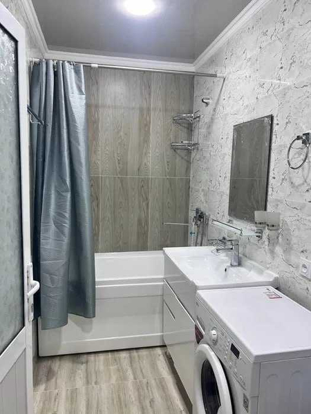 Срочно сдается 4/7/12 квартира 140 м² Ор-р: Бутик Гламур  (США)