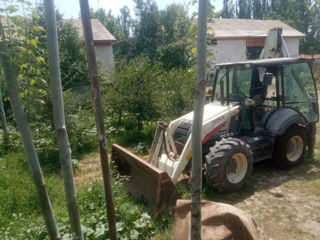 TEREX nomi angilyaniki yili 2003