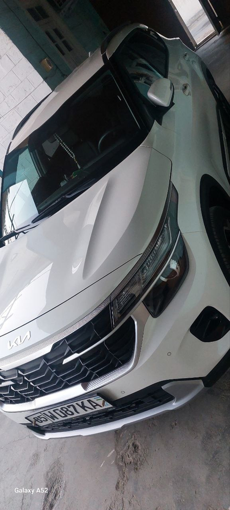 Автомобиль киа селтос