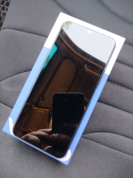 Vivo Y20 sotiladi 4ga 64
