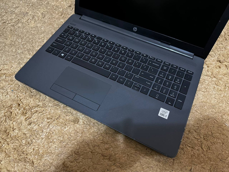 Hp 250 G7 Core i7 10th