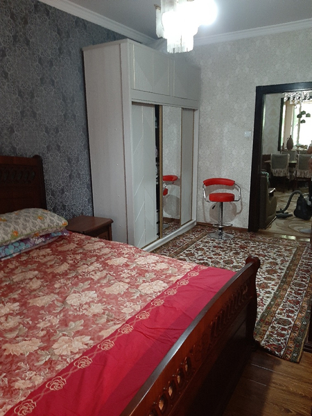 Юнусобод 11  2в3/3/4 продаю(своя)