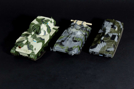 Коллекция коллекционых танков выполненая ф. ДеАгостини, масштаб 1:72