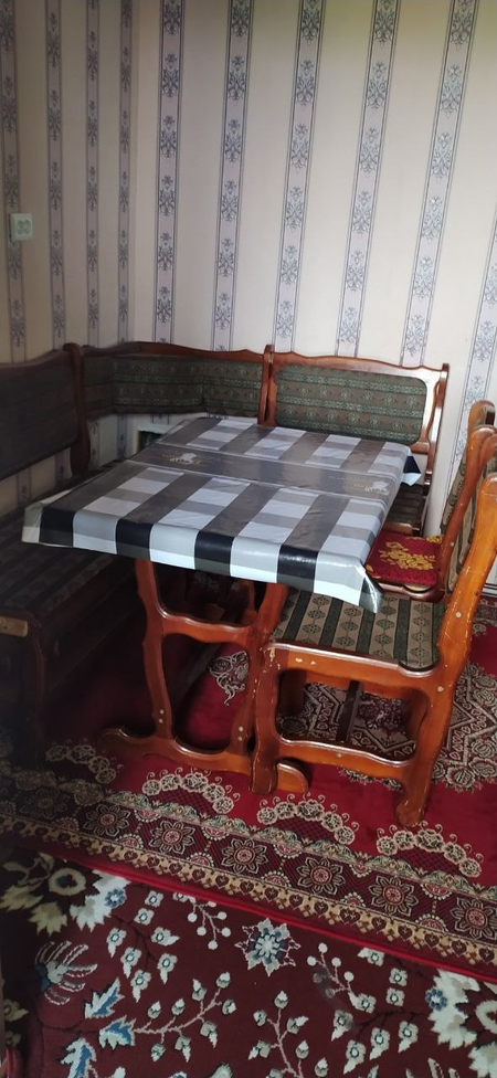 Yunusobod 17kv 2 xona Sharoitlari bor Srochno
