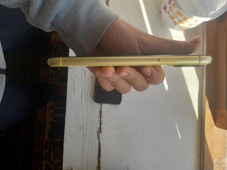 Iphone 11 64talik gold