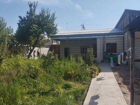 ПРОДАЕТСЯ ДАЧА, Паркент, с газом