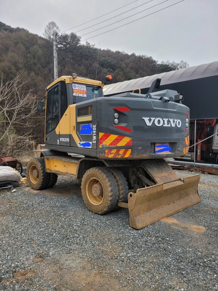 Volvo EW140E 2015yil