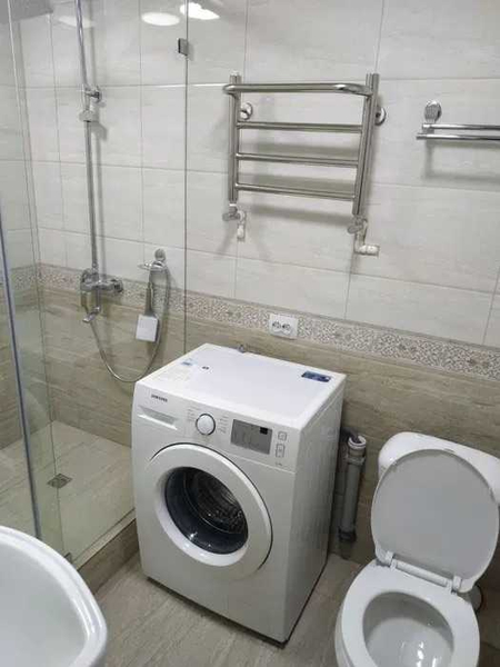Срочно-продаю-3 ком-ул. Бабура