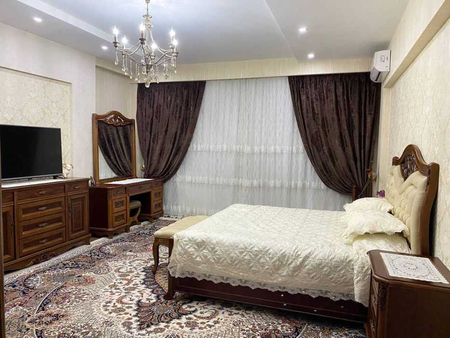 Ц-5 (Киёт) • 5-комн • 215 м² • этаж 3/9 • [ОС:008]