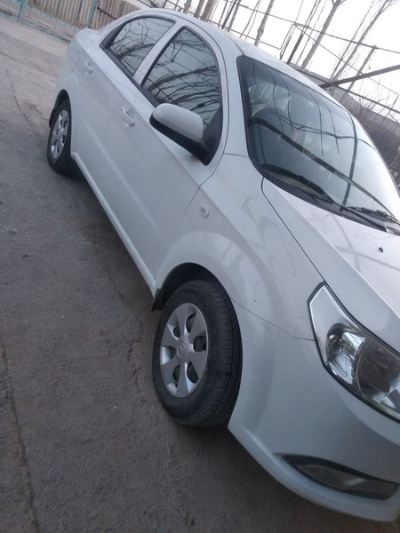 Nexia 3 idealni holati