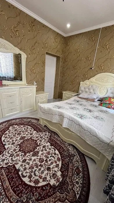 Срочно Продается дом на Шумиловский городок 3.7 сотки
