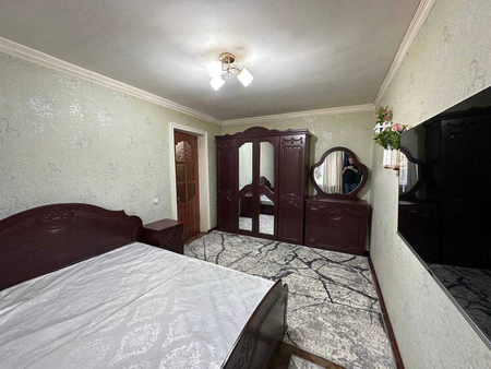 Продается квартира Новомосковская аккурган 1/2/5