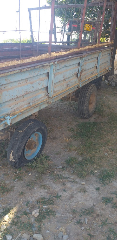 Ttz 80 10 traktor sotiladi