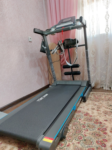 Продаётся беговая дорожка