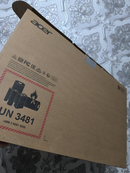 Acer noutbugi kore i7 kilishiladi ozim 11 milonga olganman
