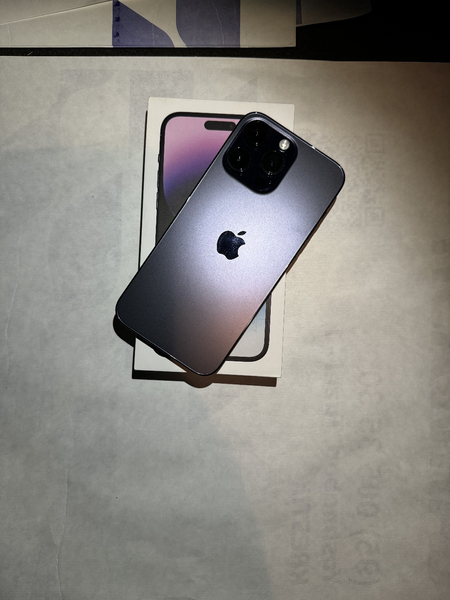 IPhone 14 Pro Max 
Ideal 1qol ishlatigan
Emkost 90%
Korobka dak full
R