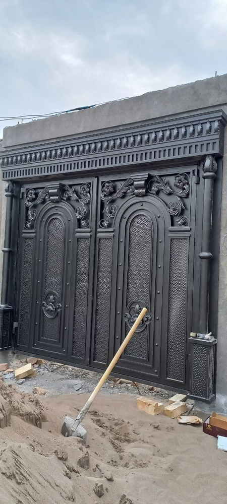 Darvoza restavratsiya qilamiz kiraskalaymiz tamirlaymiz