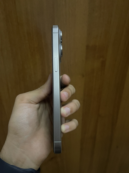 Iphone 15 pro max 111sikl